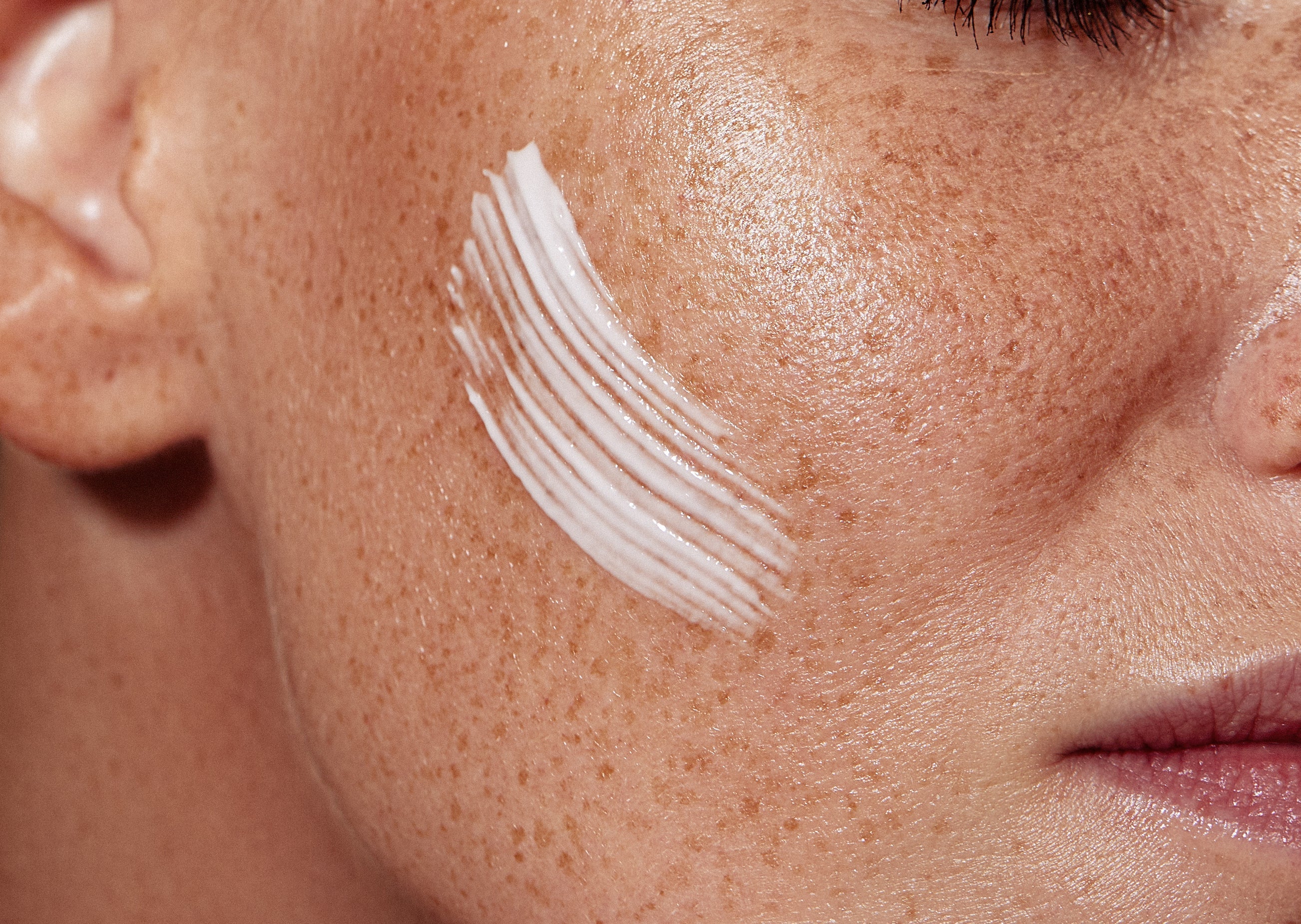Hydrater son visage en hiver : les soins cocooning qui font du bien ...